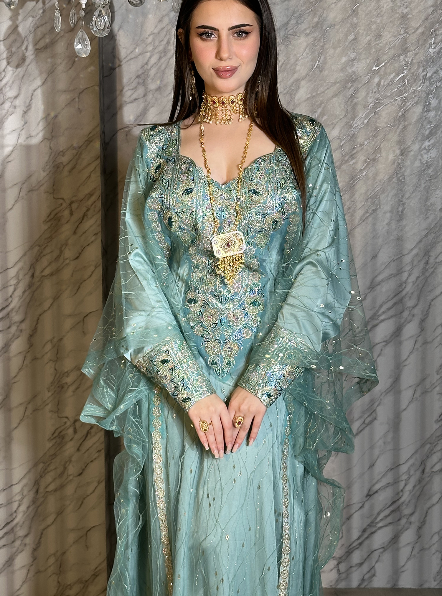 Green Thob Elegant Embroidered Mukhawar Mukhawar from Cabati at Boksha