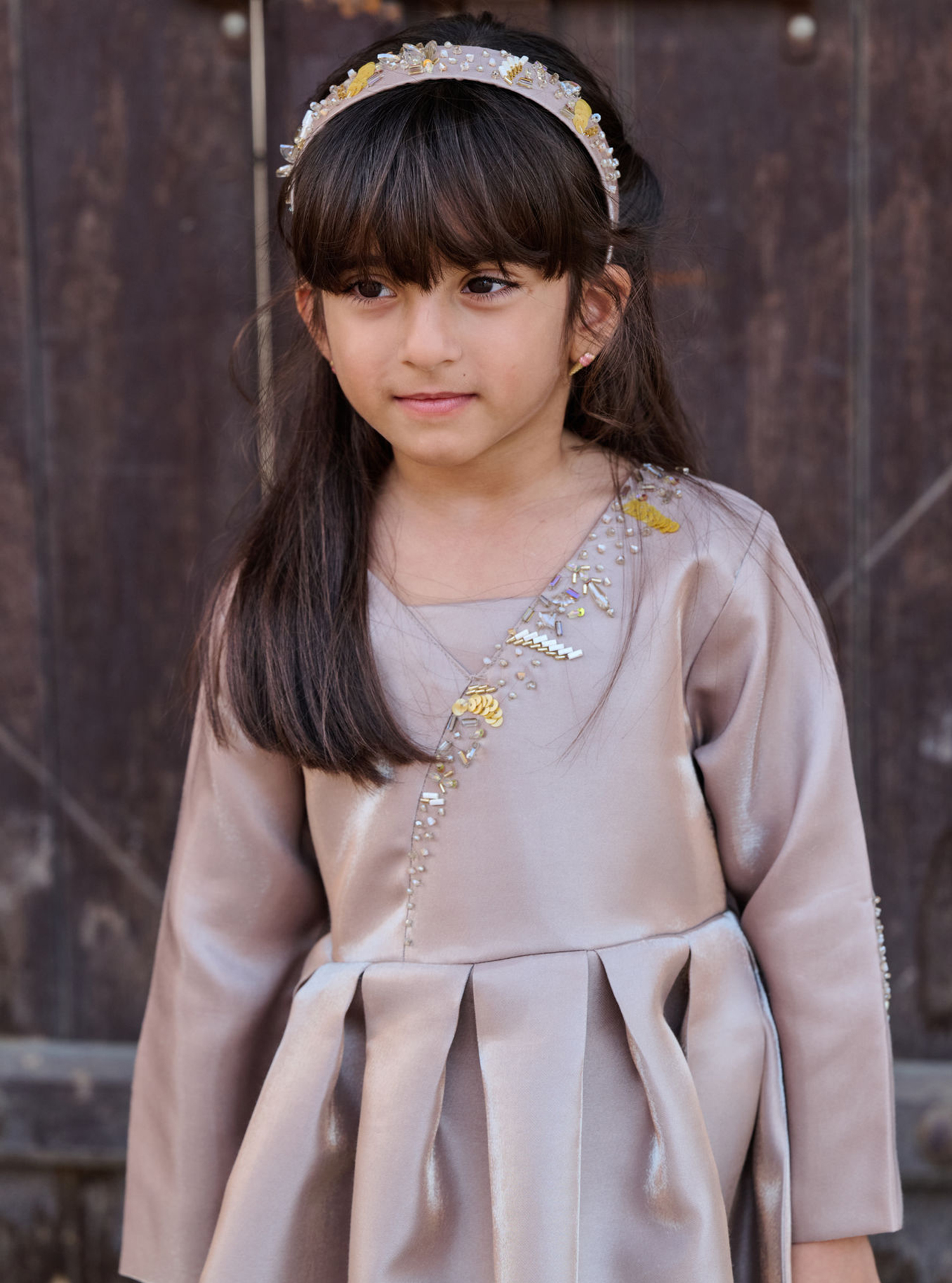 MDST Gold-KD Elegant Dress with High-quality Handmade embroidery with ...