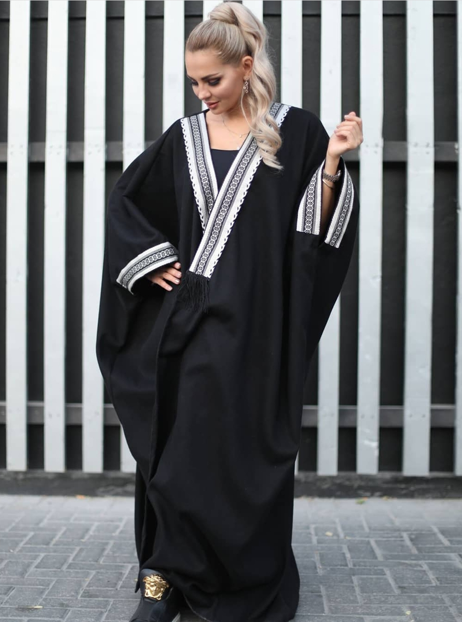 Wool sadw bisht Wool winter bisht with sadaw Abayas from Trendy Palace ...