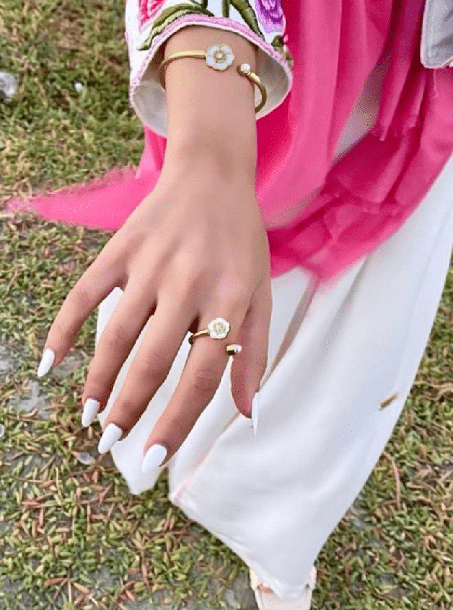 Antik Ring Ring k with white pearl stone and real zircon Fashion ...