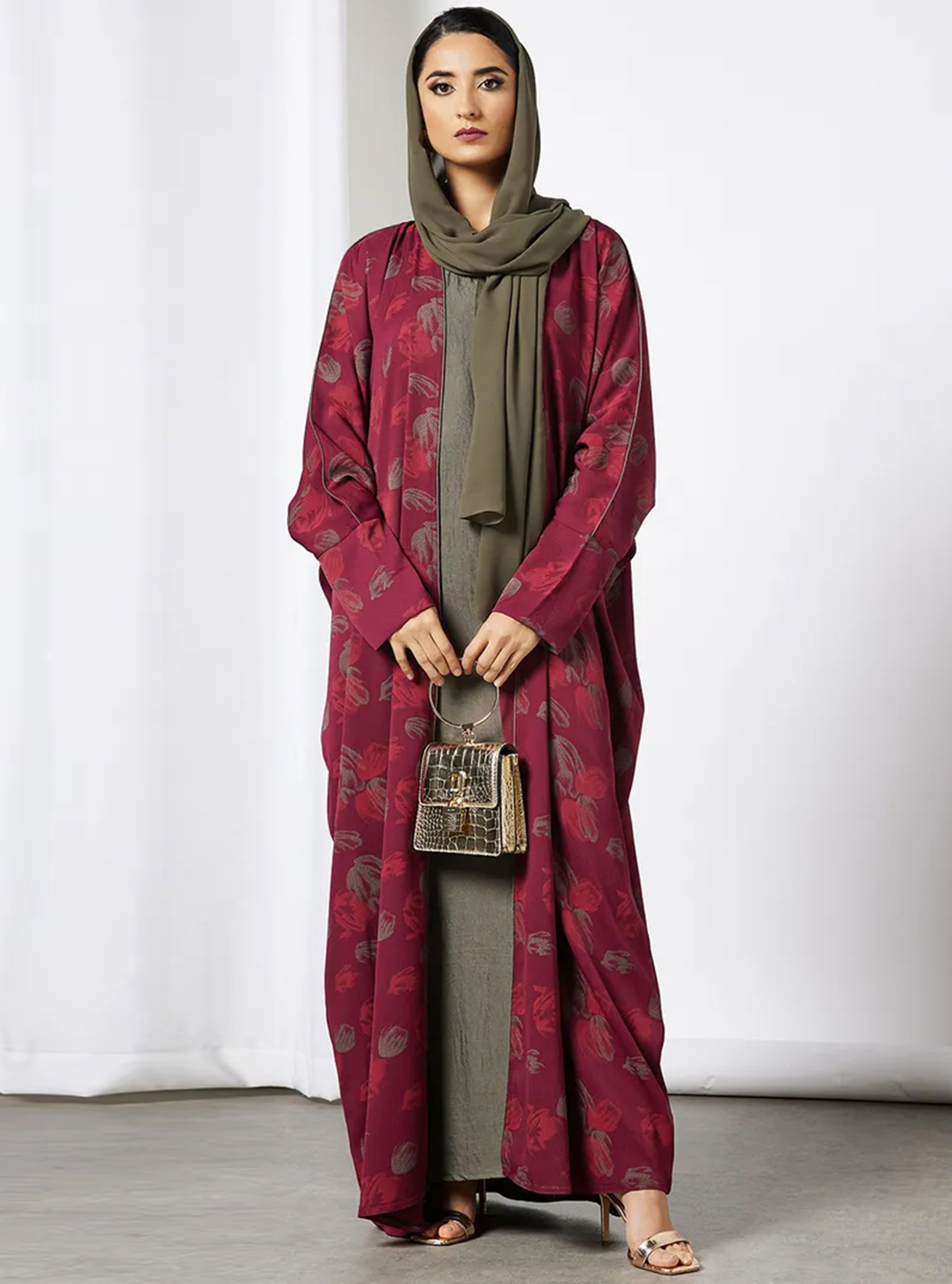 BOUSNI-3573 Bousni Style Self Print Maroon Abaya With Color Inner ...