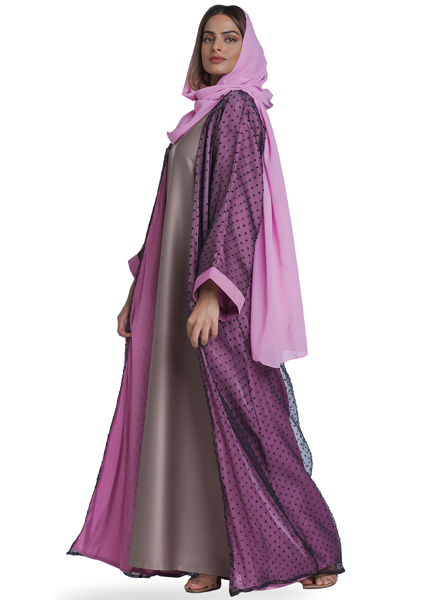 Rose Dazzle The Rose Dazzle is the perfect abaya for any occasion ...