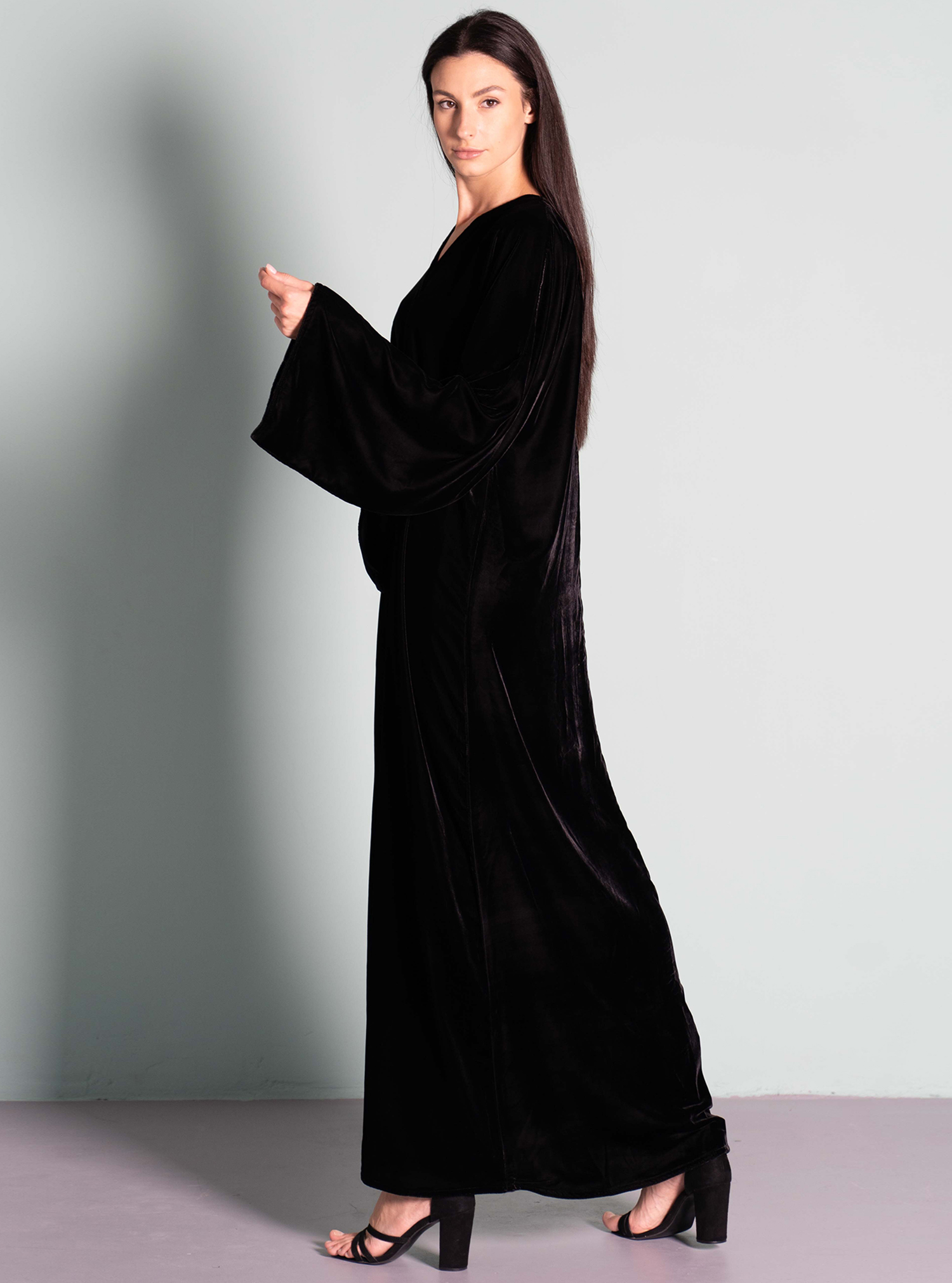 Black Makhmal Soft black abaya made from premium makhmal material ...