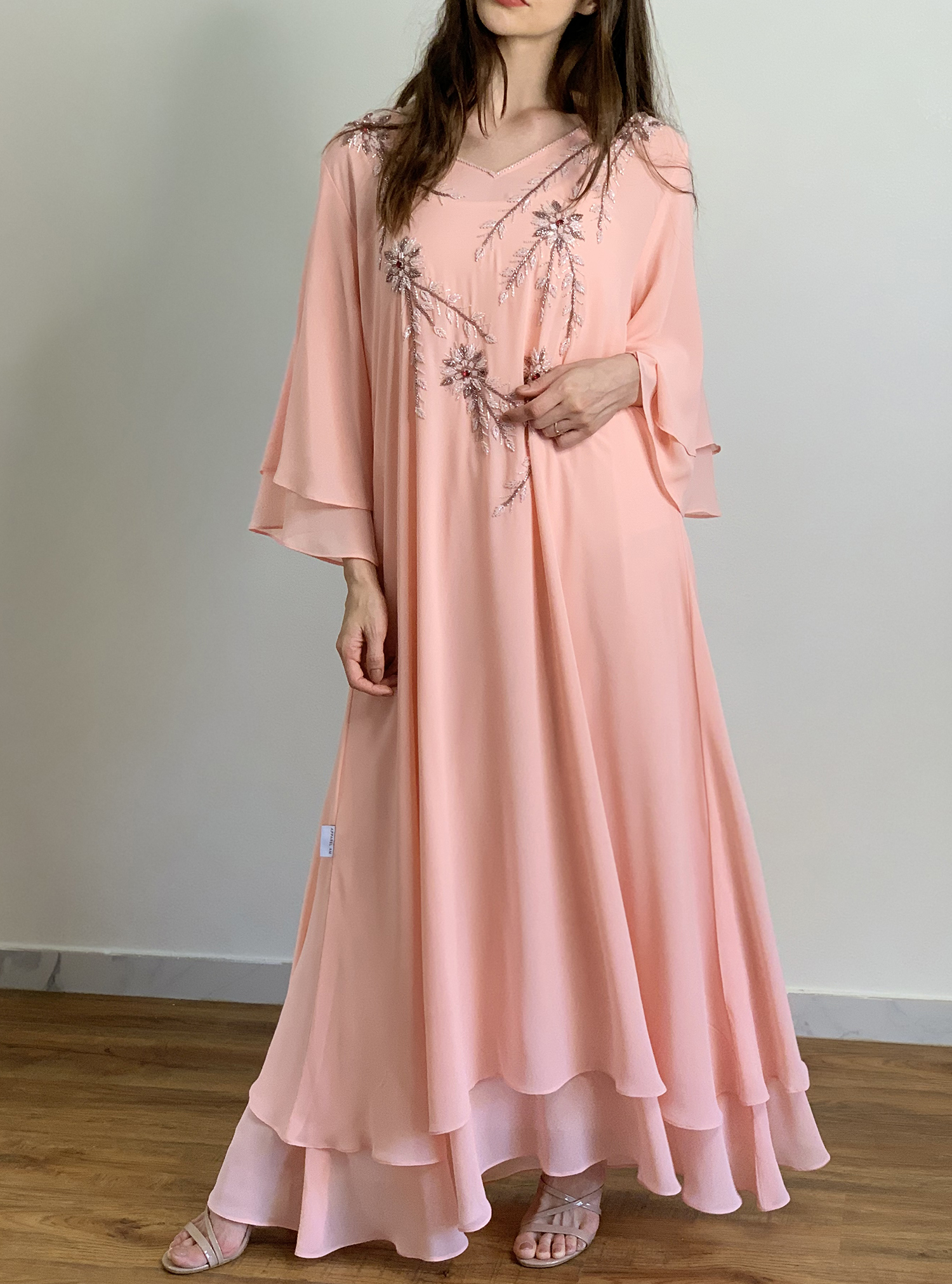 Jilabia Light and simple Jilabia with beads work on the chest Kaftans ...