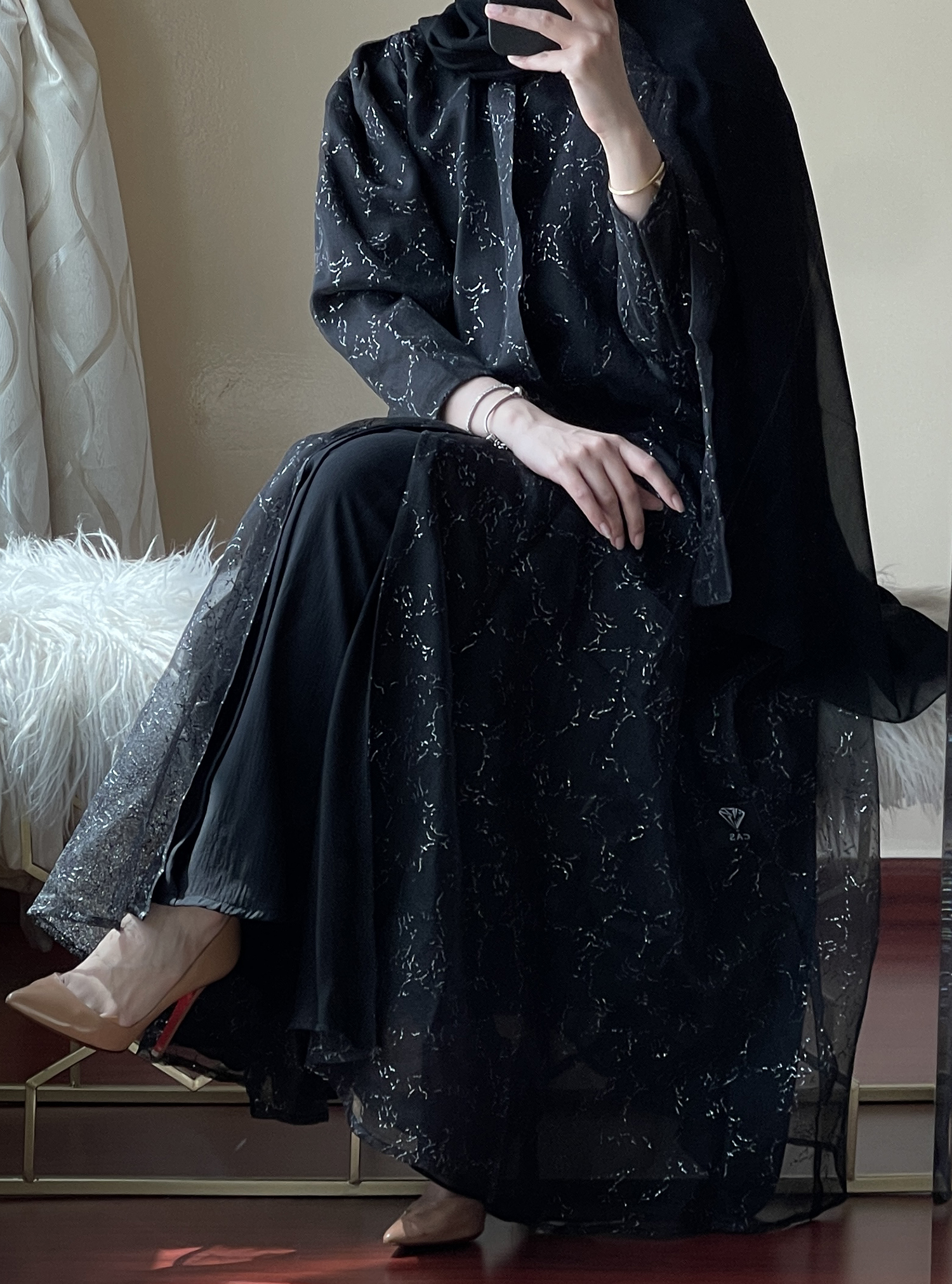 C-Evening-10 Bisht/Kloosh style vine print abaya with straight sleeves ...