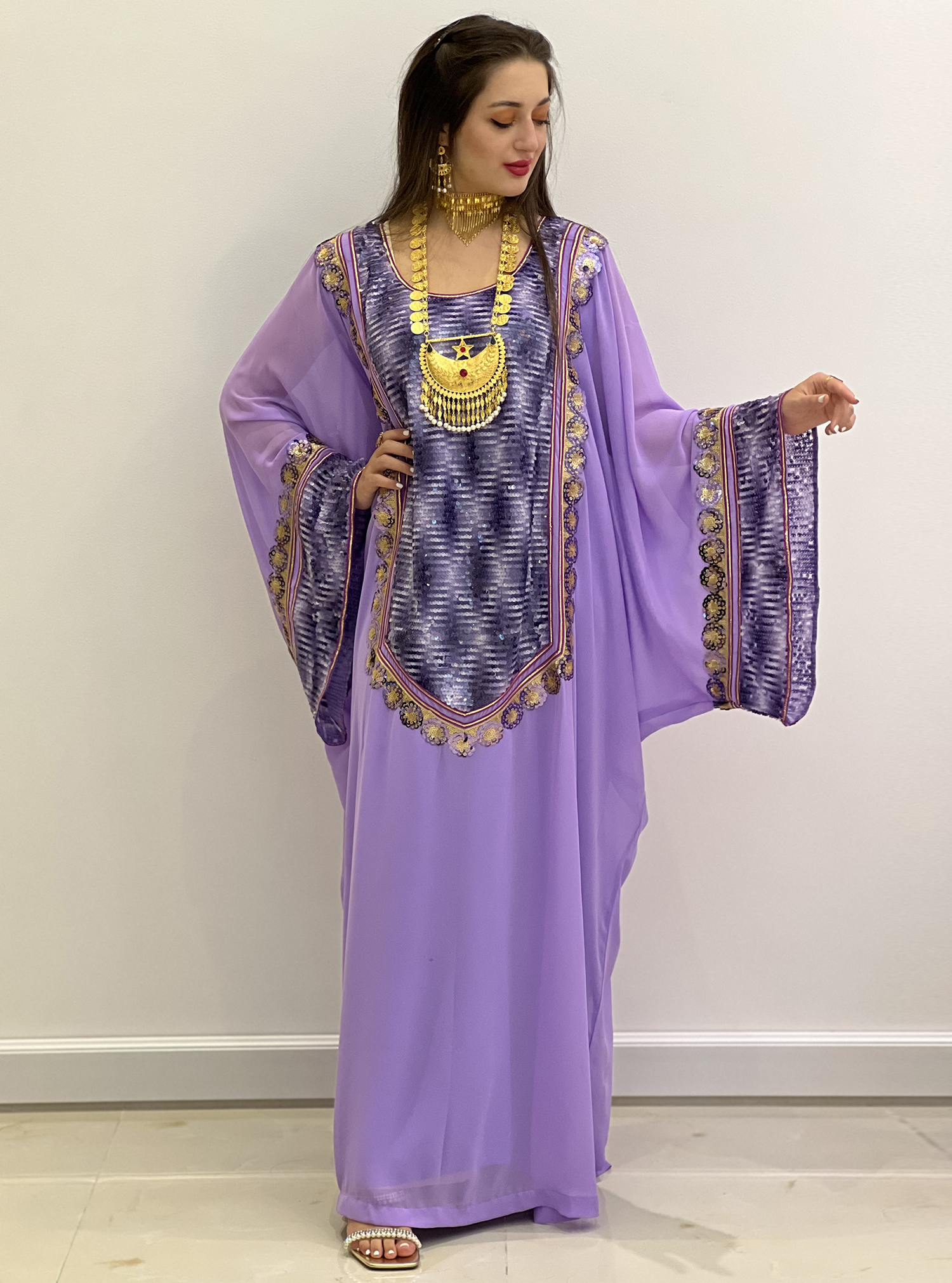 Sequined Thoub Purple thoub jalabiya with wide sleeves, with fully ...