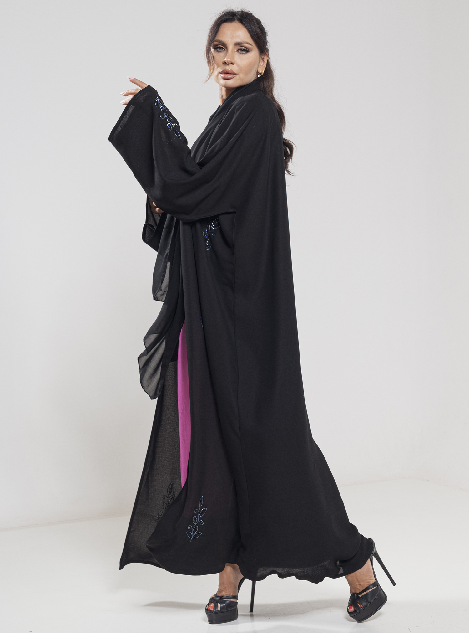 Solitaire Abaya Black embellished bisht abaya with headscarf. a daily ...