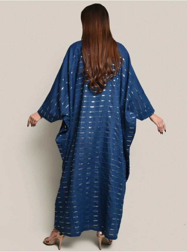 Bisht abaya Ink blue bisht abaya with embroidery. Abayas from Brokar ...