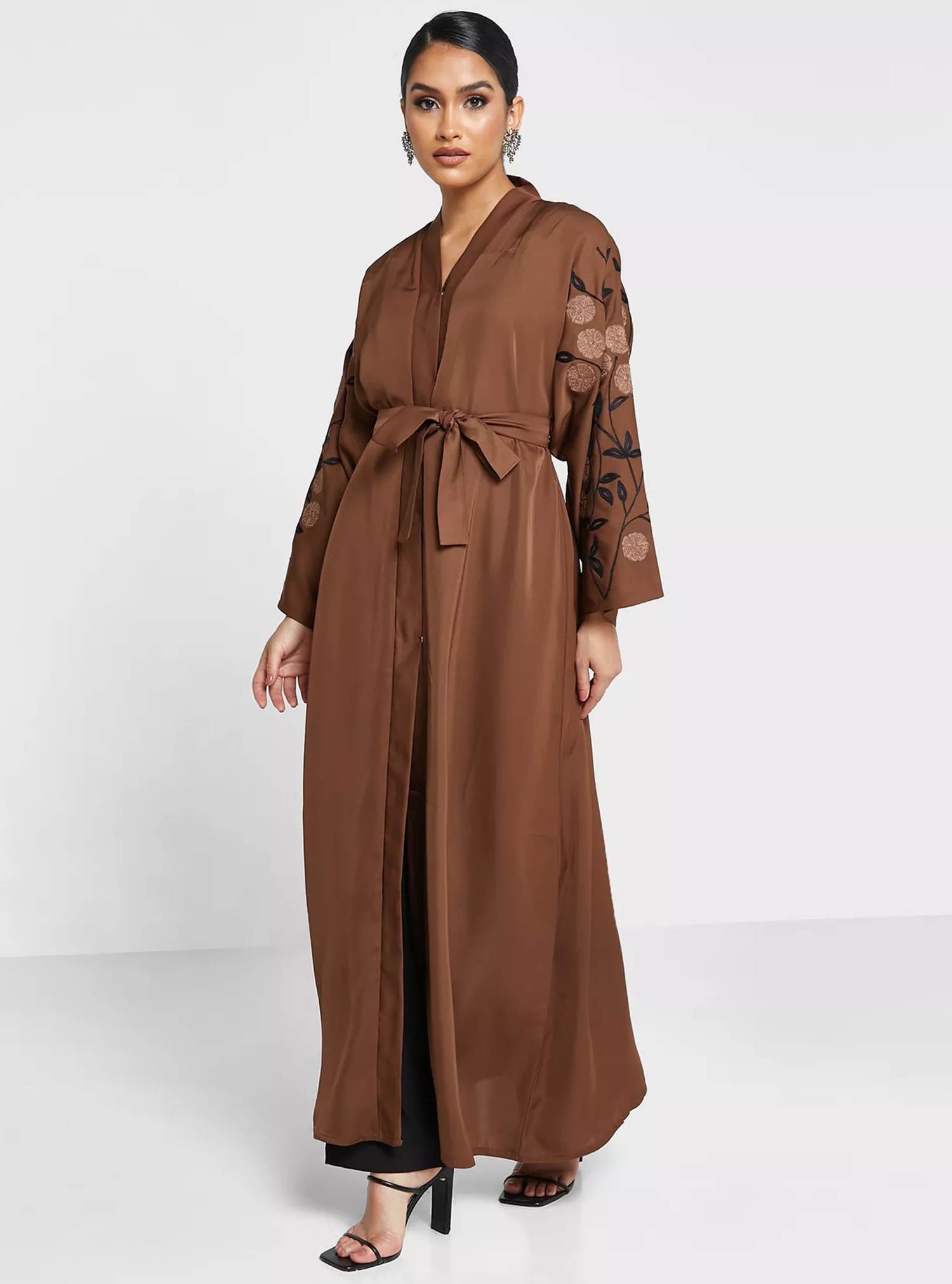 L08 Abaya Brown abaya with embroidered sleeves. Comes with matching headscarf. Abayas from ...