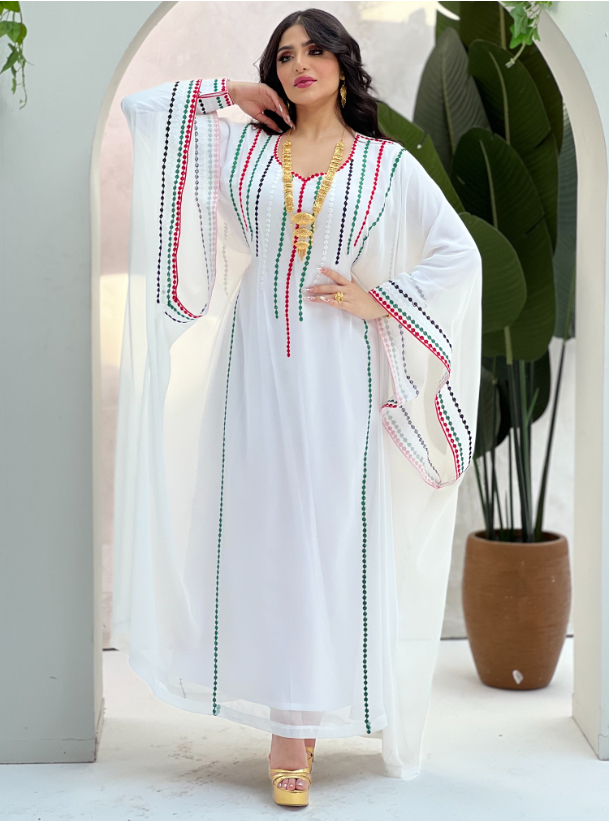 Jelabiya Gorgeous UAE National Day jalabiya with trimmings Kaftans from ...