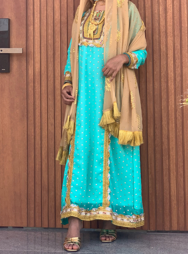 Omani Dress Modern Oman Dress with sparkles Dresses from By kakau at Boksha