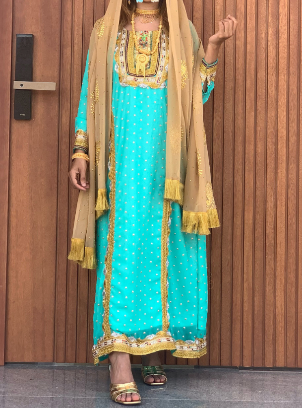 Omani Dress Modern Oman Dress with sparkles Dresses from By kakau at Boksha
