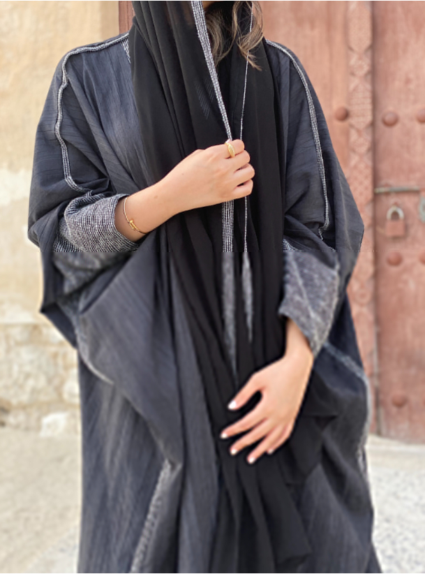 Shamwah Abaya Black shamwah abaya with patterned trimmings. Abayas from ...