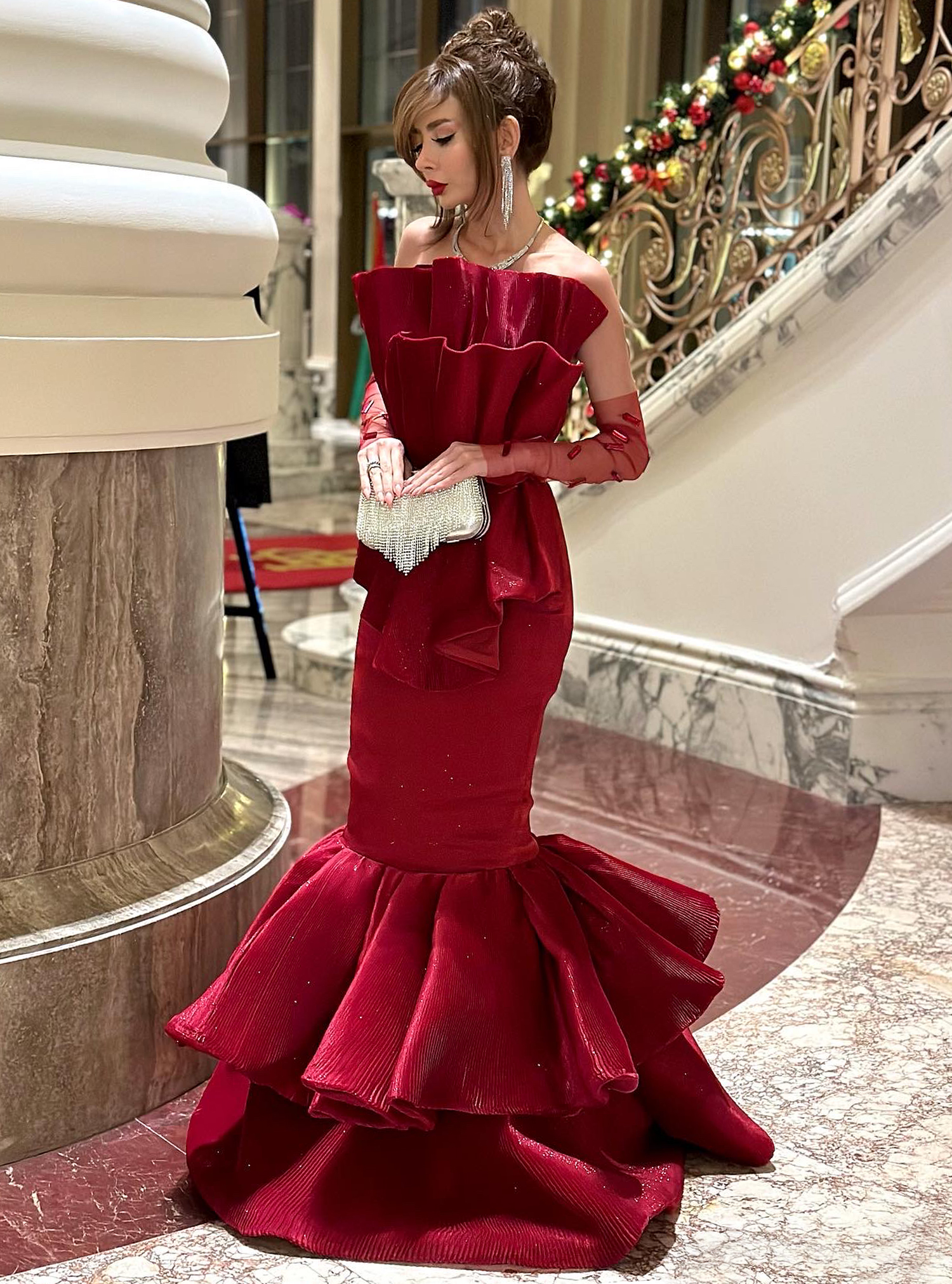 Royal red dress Red strapless mermaid-cut dress with standing ruffle ...