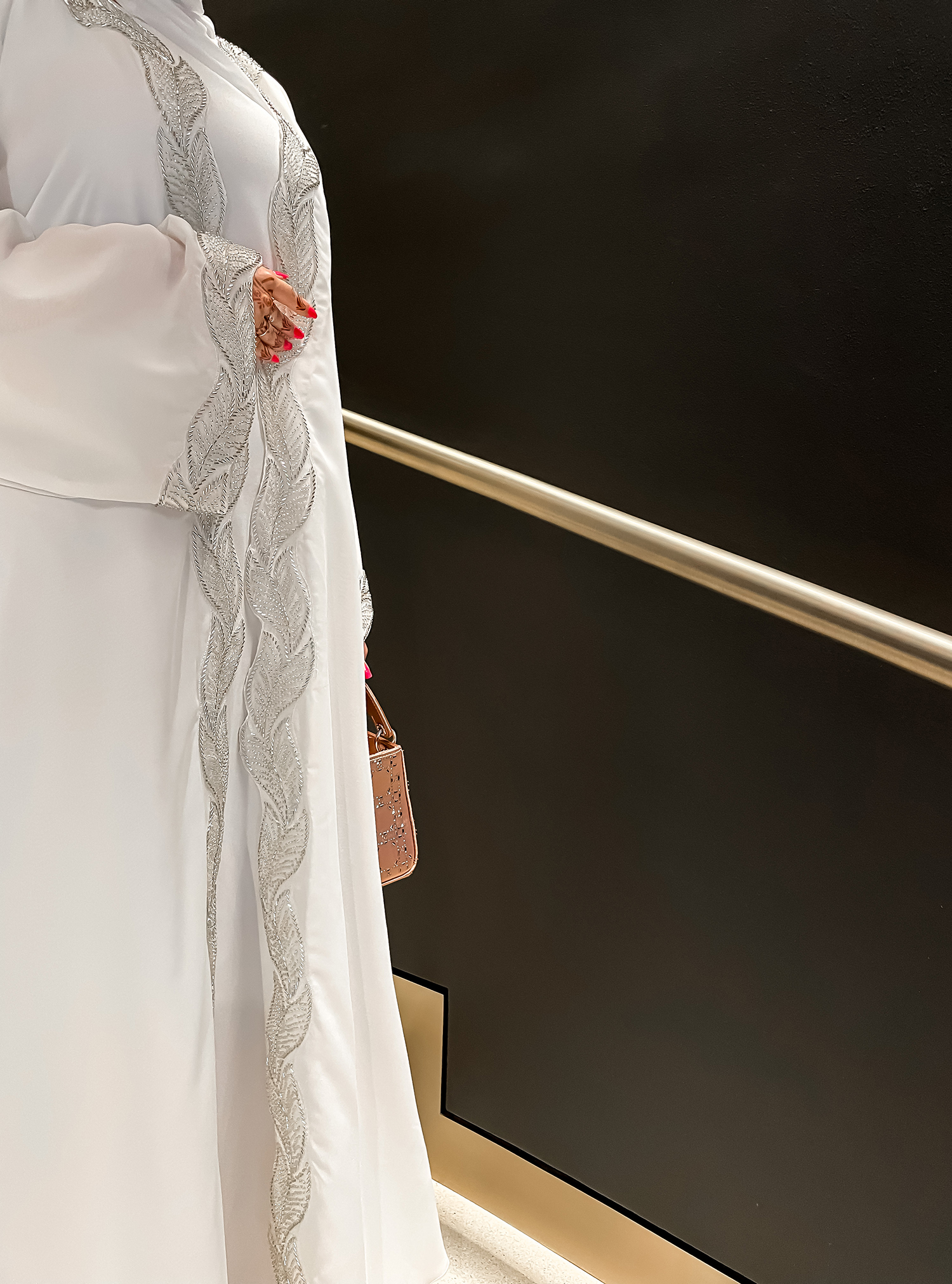 MAHA ABAYA White chiffon embellished abaya lined with shimmer fabric. Comes with an inner slip ...