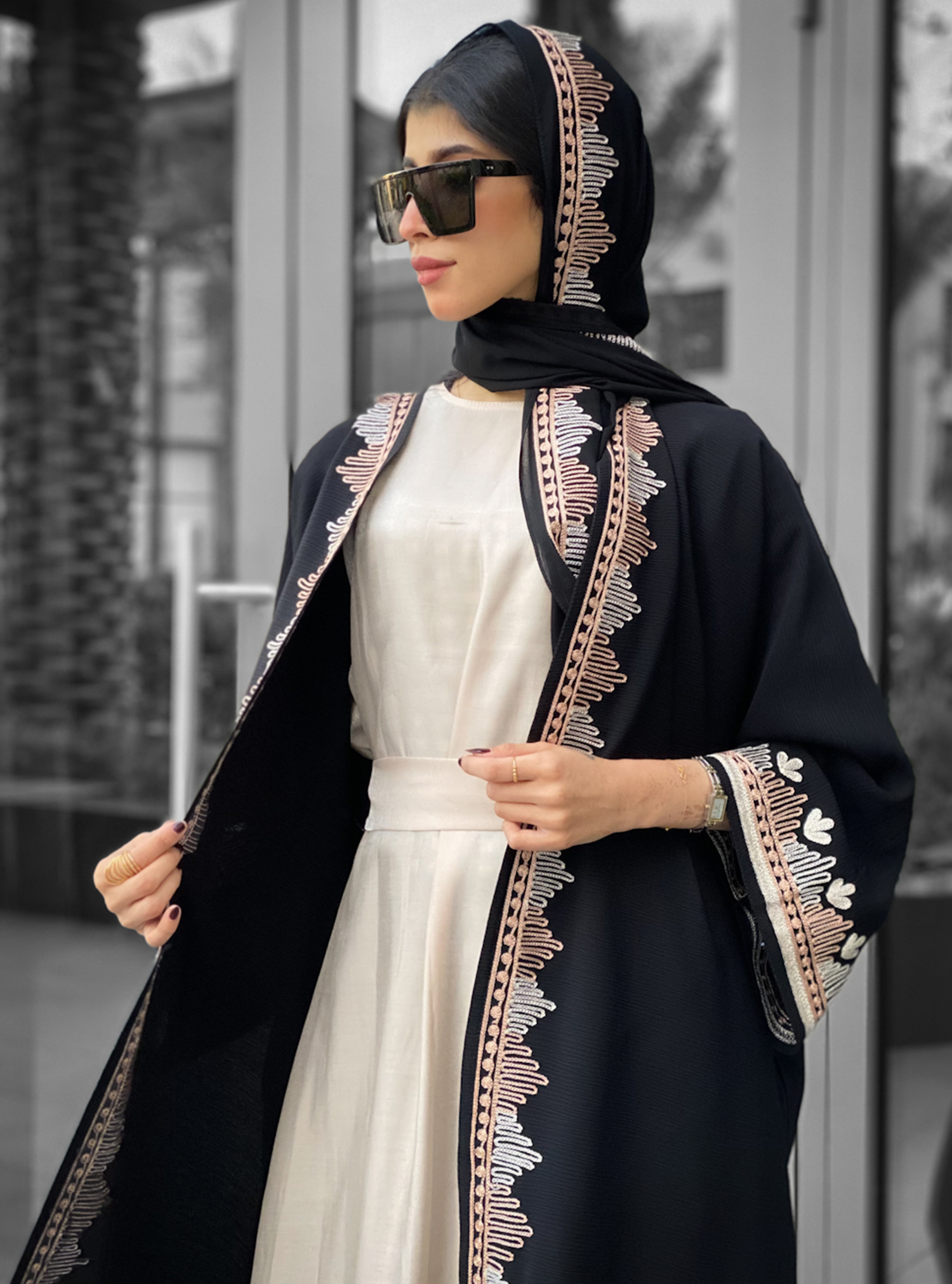 Black Set Black abaya with traditional embroidery trimmings. Comes with ...