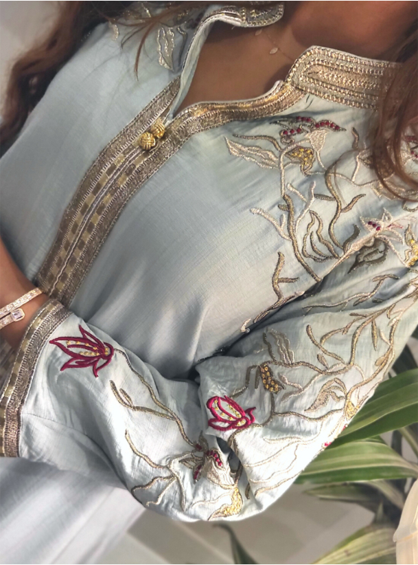 Chic Jelabiya A beautiful Jelabiya with embroidered sleeves. Comes with ...