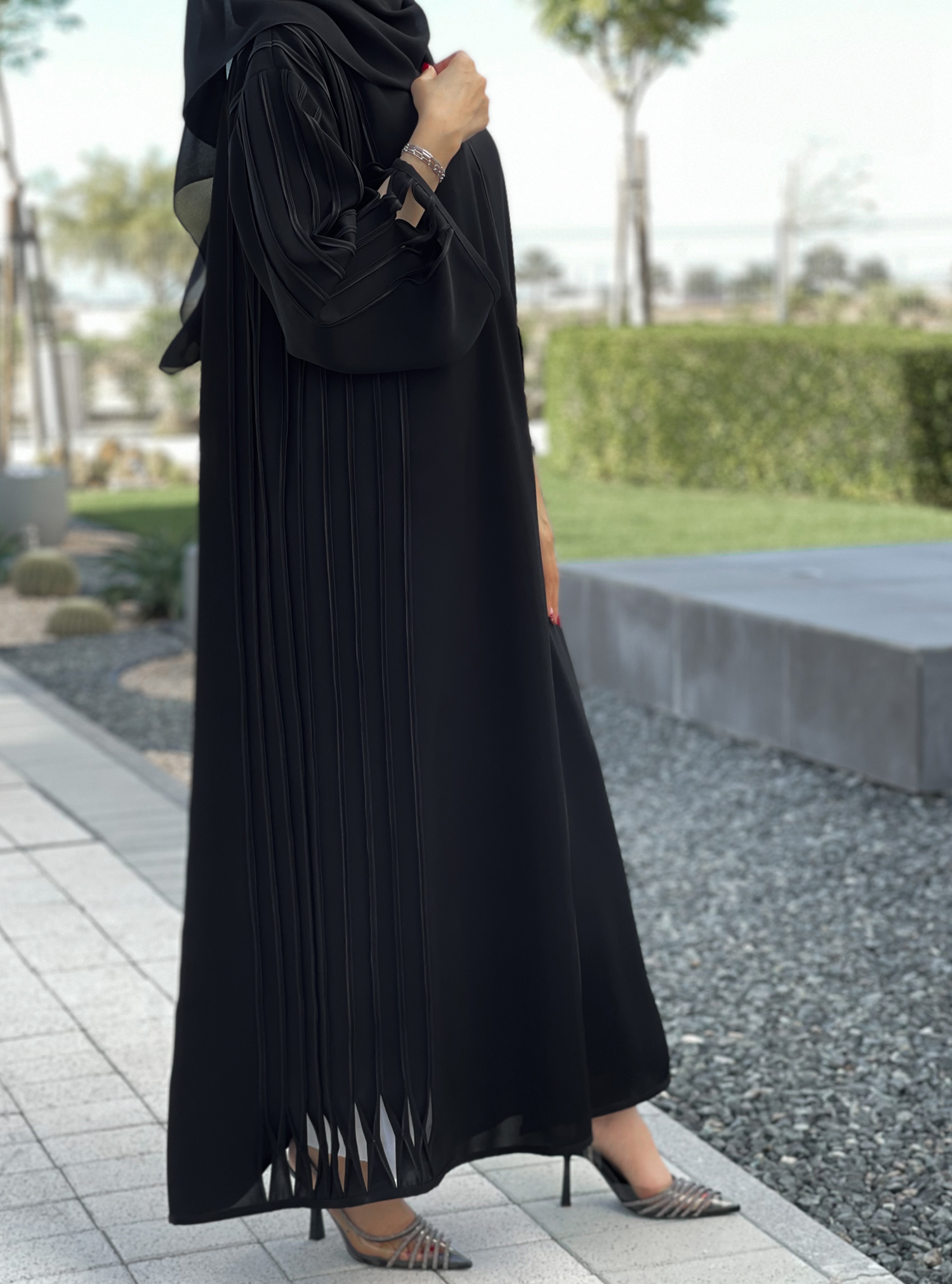 A15 abaya Simple and easy wear abaya with buttons Abayas from By ...