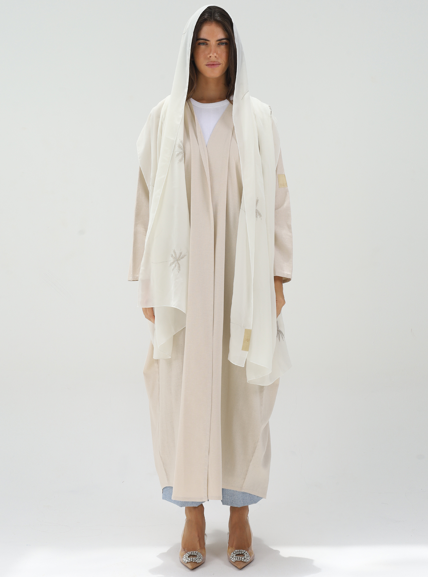 Linen Abaya Full sleeve linen abaya with complementing embroidered ...
