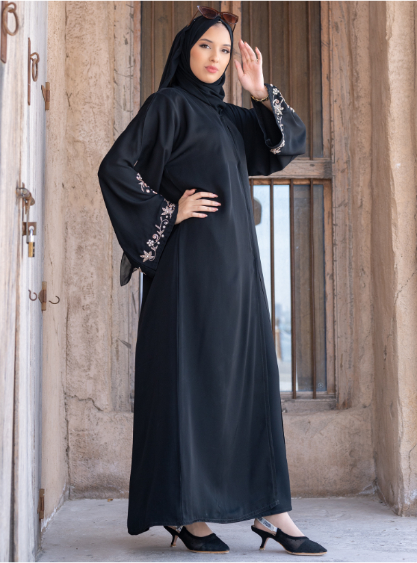 AJ220508A Abaya A gorgeous showstopping abaya of stunning hand-done ...