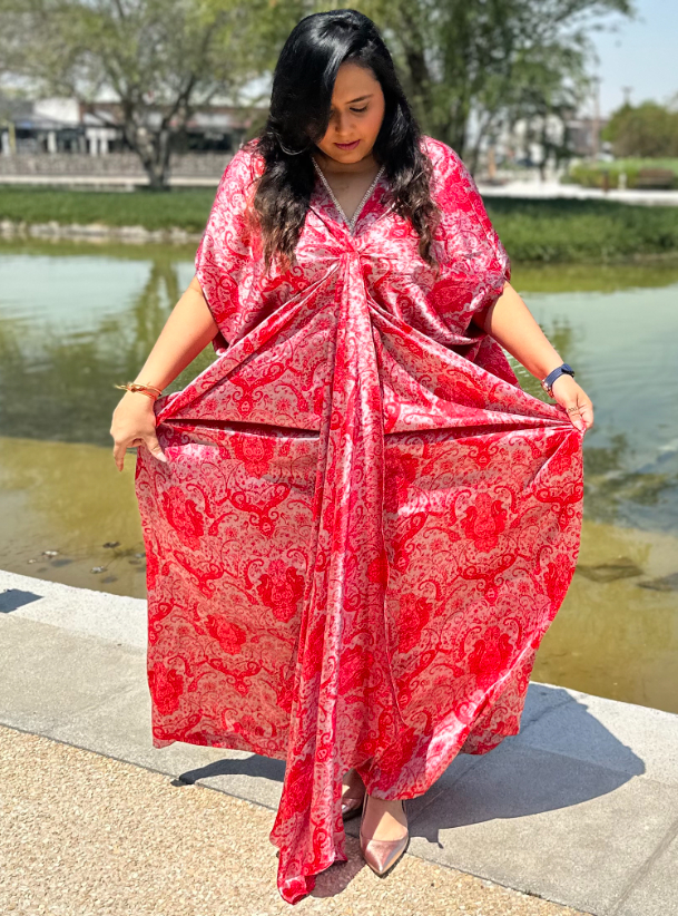 Kaftan Kaftaan with beautiful work on neck. Can be worn for formal ...