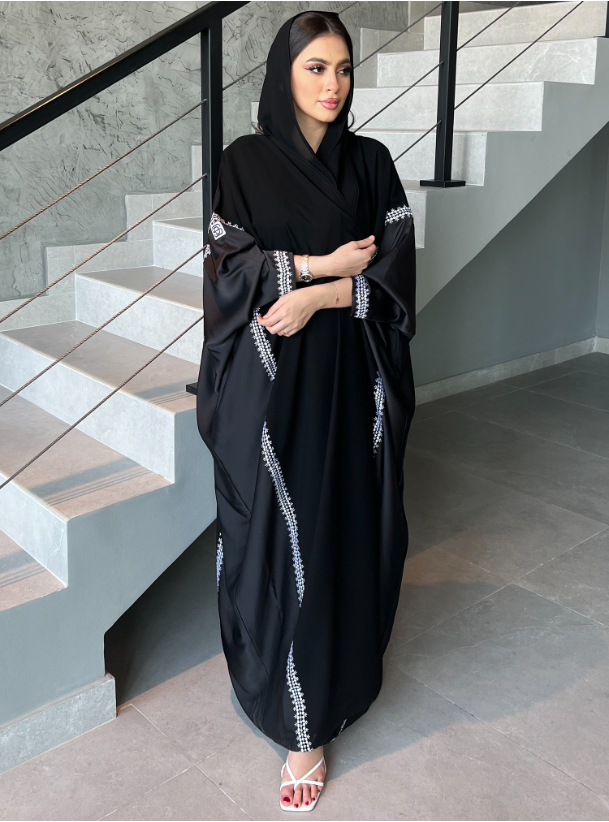 N12 Black abaya with off white color embroidery Abayas from Shelen ...