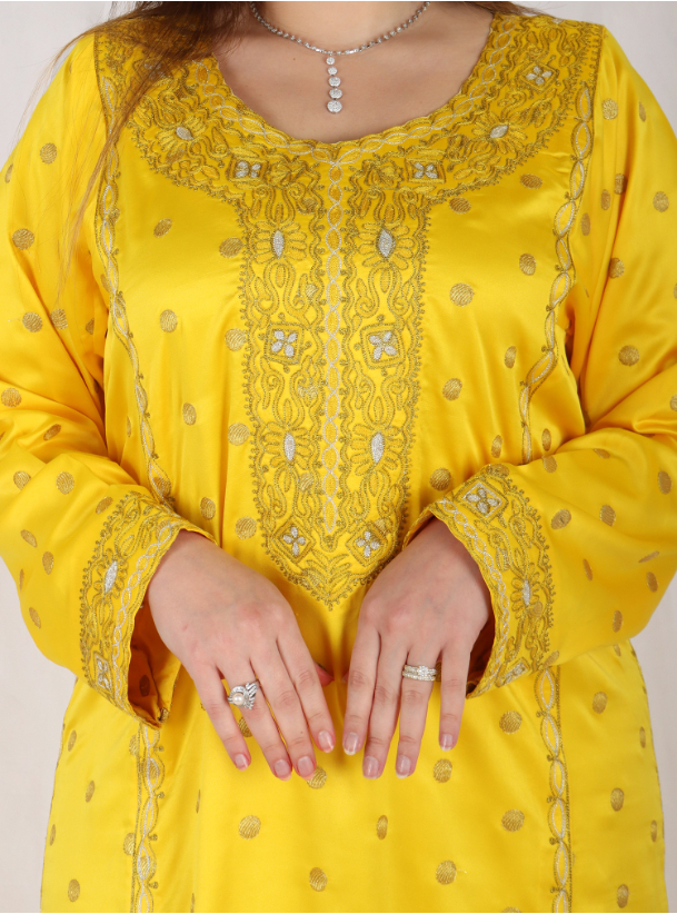 Yellow Bo Tela Emirati Heritage tola design on bo tela fabric Mukhawar ...