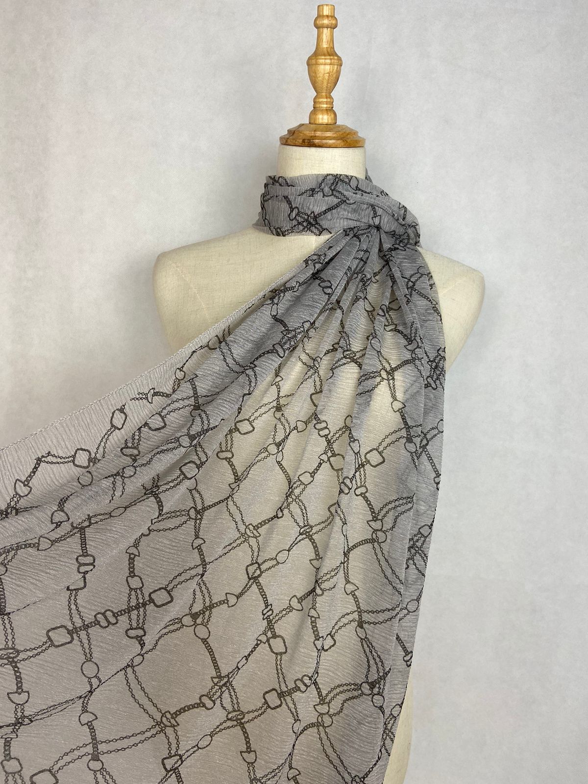 Al Rawnaq Soft and Steady Kashmiri Scarfs with print Headscarf from ...