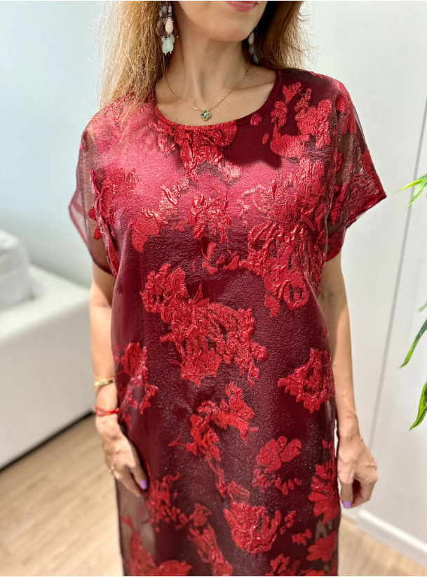 Soft Ruby Dress Kaftan which shows the confidence and femininity with ...