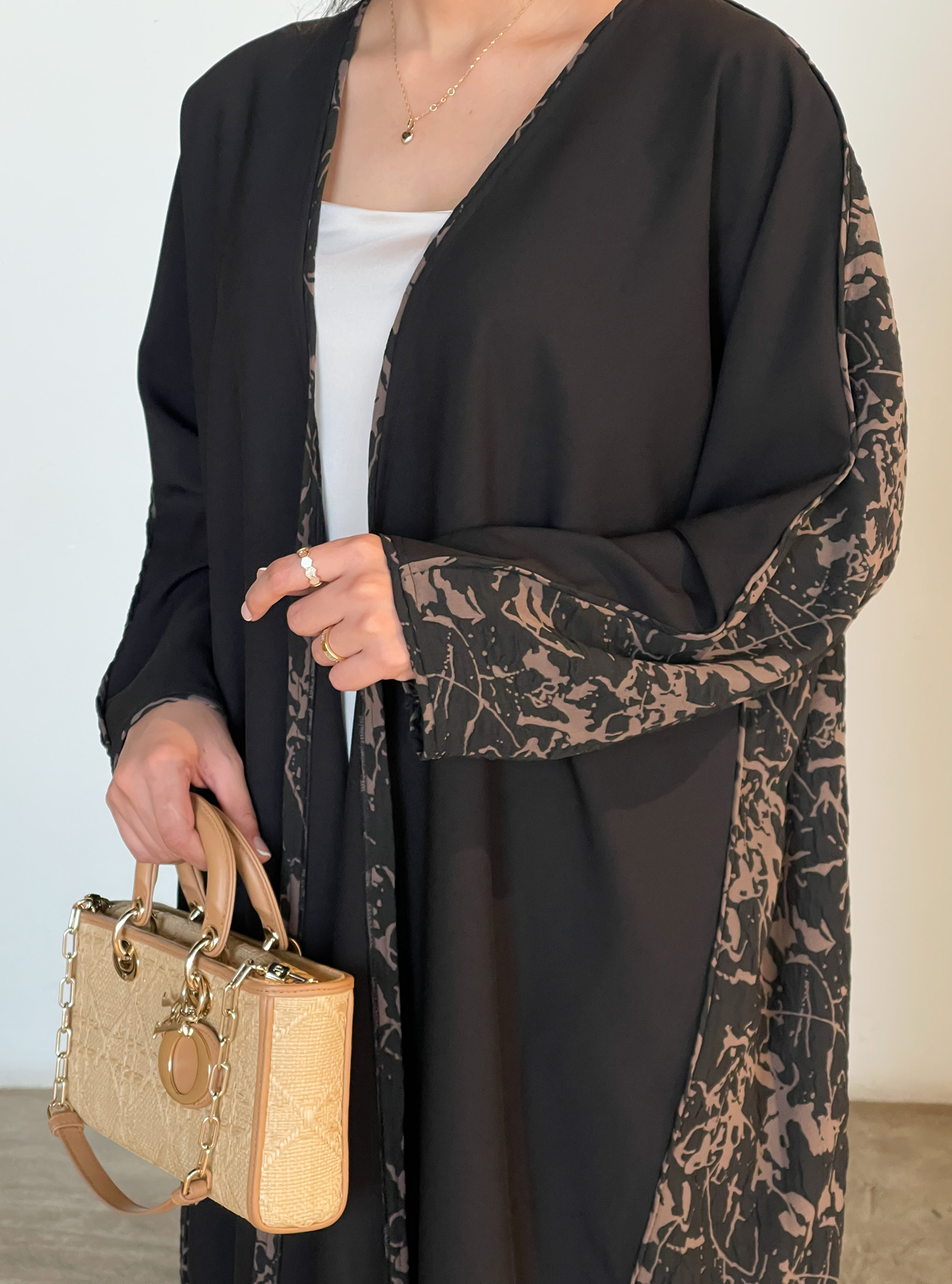 Brown x black Brown & black patterned abaya with headscarf. Abayas from ...