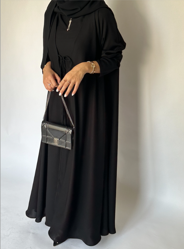 Daily Abaya Set Daily Black Light Weight Flowy Abaya and Fitted Under ...
