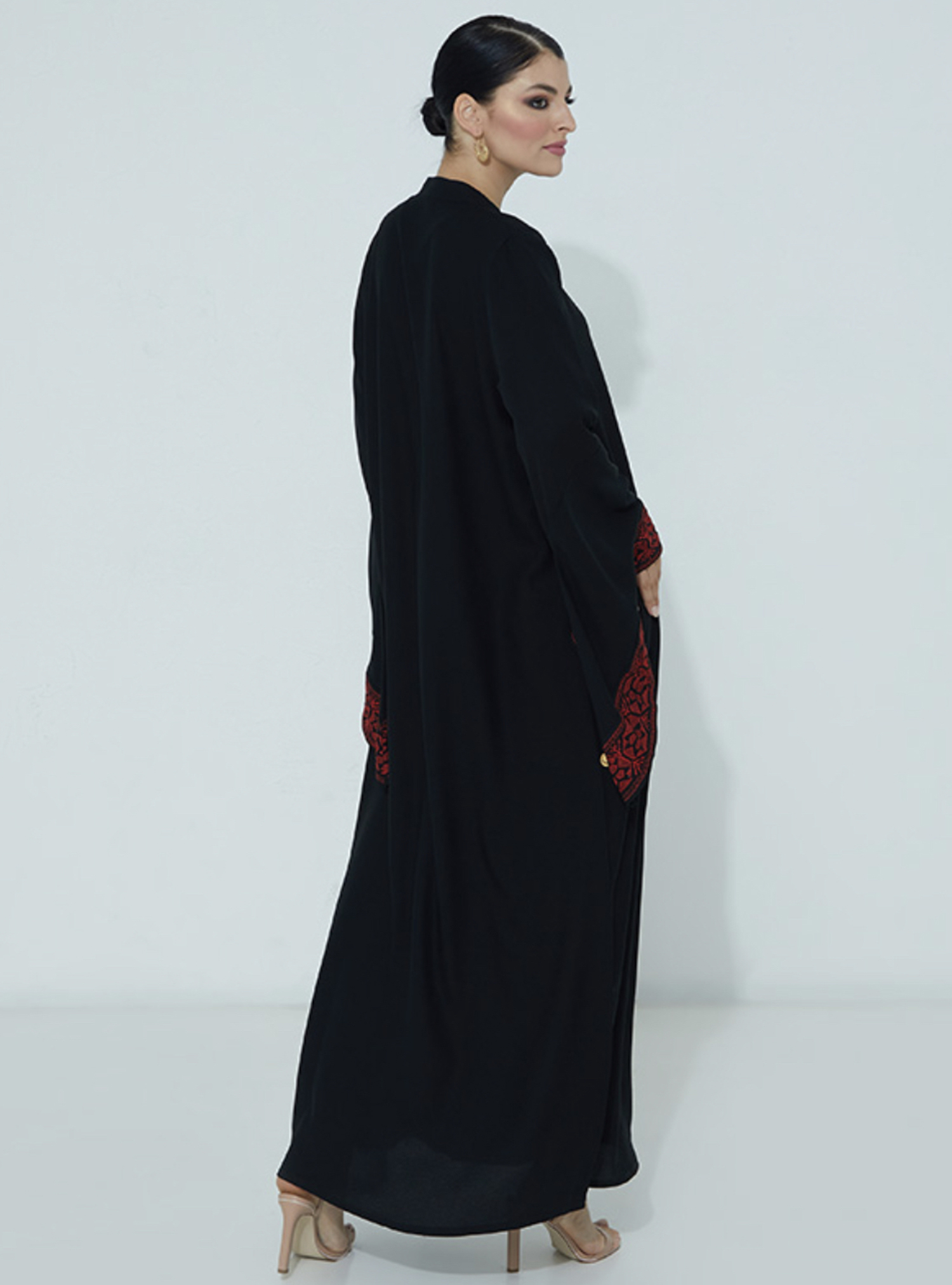 Red Emb Black abaya with red traditional embroidery design. Abayas from ...