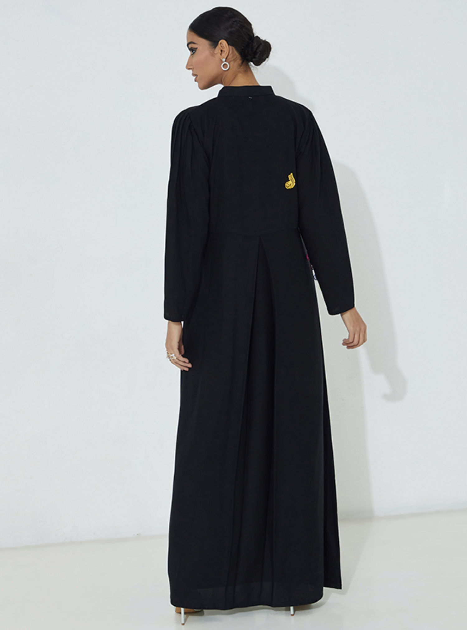 Colored Buttons Simple &Practical Abaya with colored button (2 pieces ...