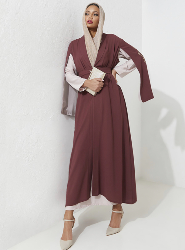 Maroon Royal Maroon abaya with embellished cape sleeves. Comes with an ...