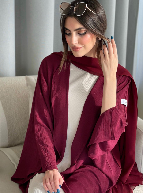 Maroon Abaya Lightweight maroon abaya With headscarf. Abayas from Buhra ...
