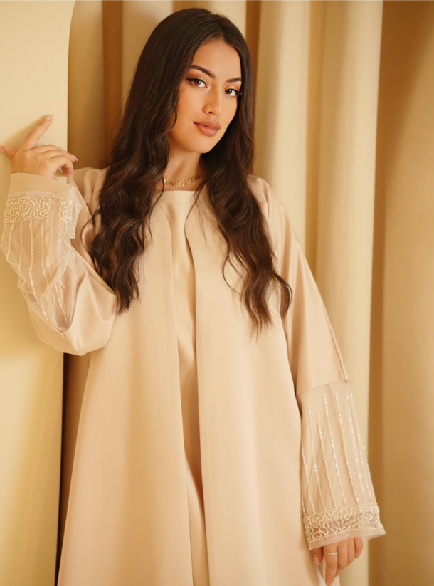 Pearly Nude Elegant and comfortable 2-piece set in Japanese silk. Abayas from NAKAYA DUBAI at Boksha