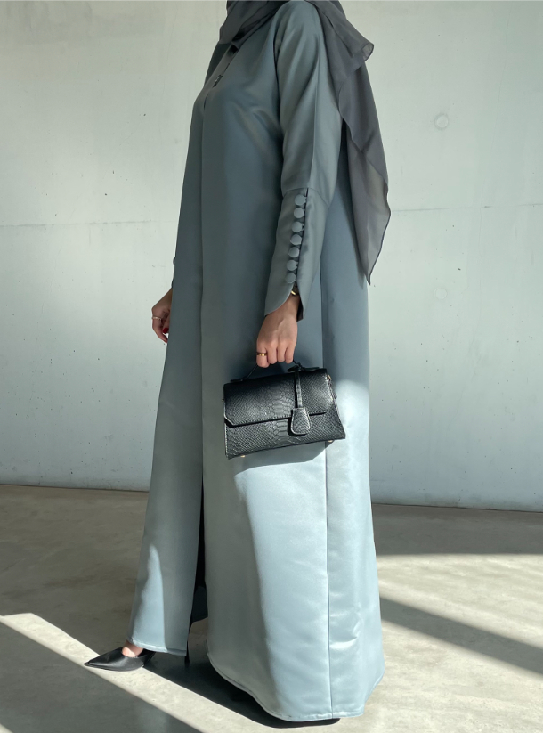 S050 Elegant grey bridal abaya with sleeve buttons, comes with matching headscarf. Abayas from ...