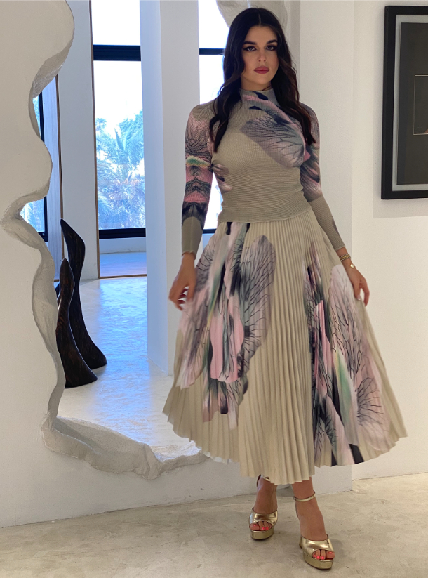 TT46 An elegant set of 2 ( shirt and skirt ) Dresses from THE THREADZ at Boksha