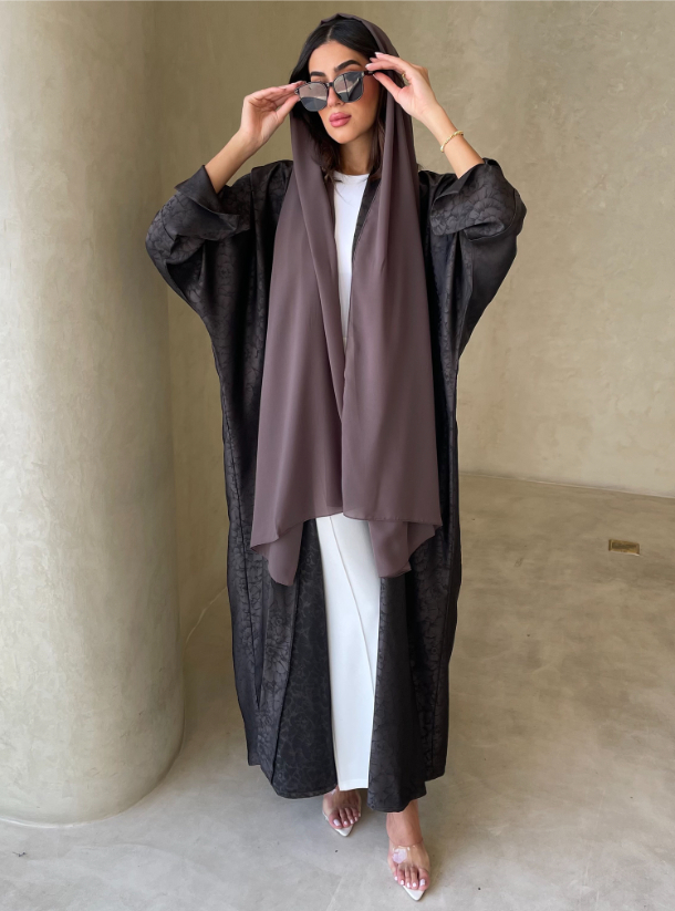 S064 brown Pattern Abaya in Bahraini Bisht style, epitomizes luxury ...