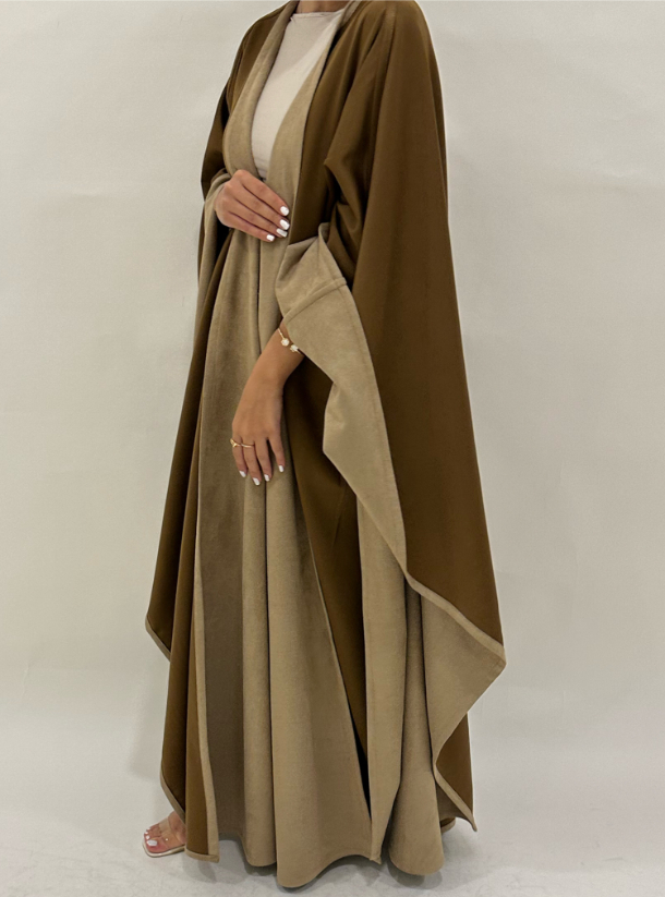 ReversibleShaal Camel Brown Double Sided Winter Shamwa Shaal. The sides ...