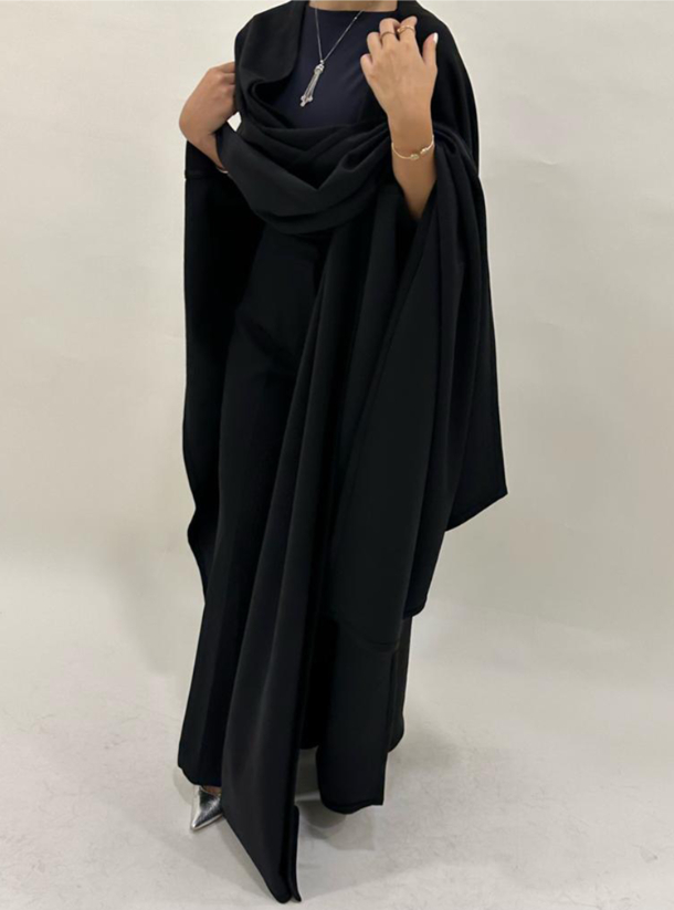 ReversibleShaal Black Double Sided Winter Shamwa Shaal. The sides of ...