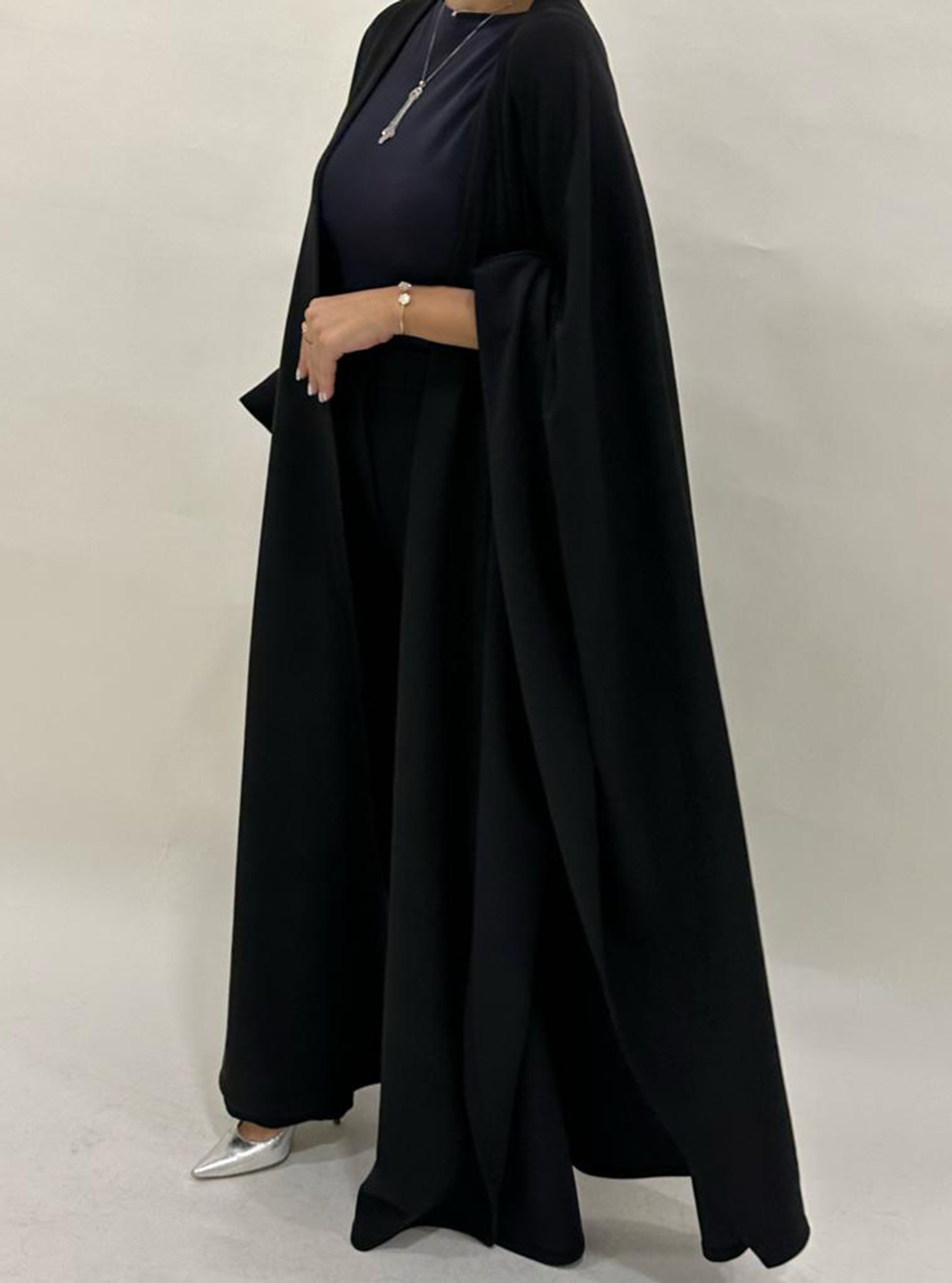 ReversibleShaal Black Double Sided Winter Shamwa Shaal. The sides of ...