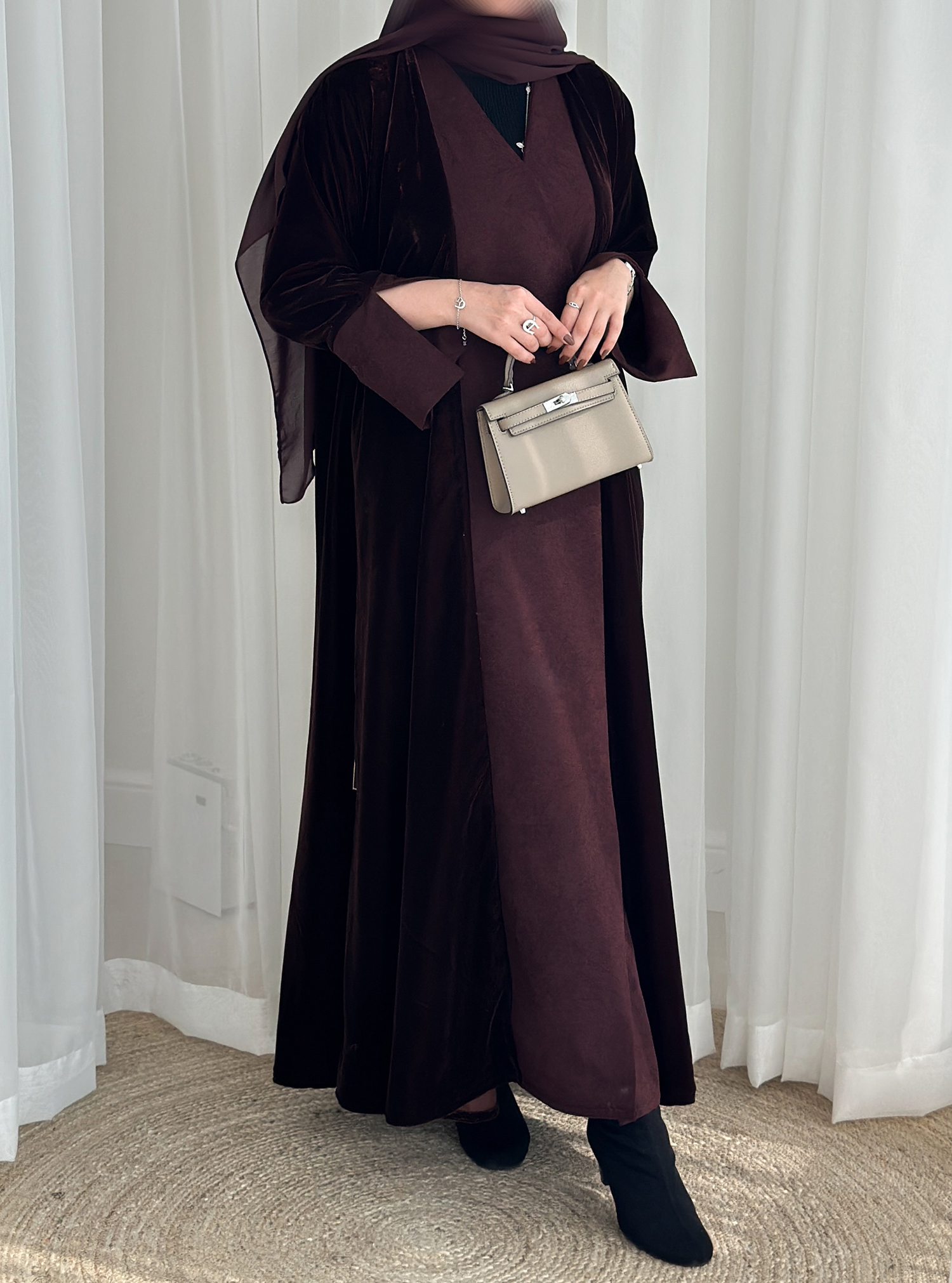 Brown Mukhmal Brown winter abaya in velvet and corduroy. Comes with a headscarf. Abayas from ...
