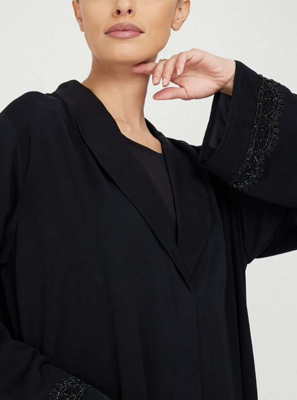 Flowing Beauty Black Abaya With Pleated Fabric From Back & Hand ...