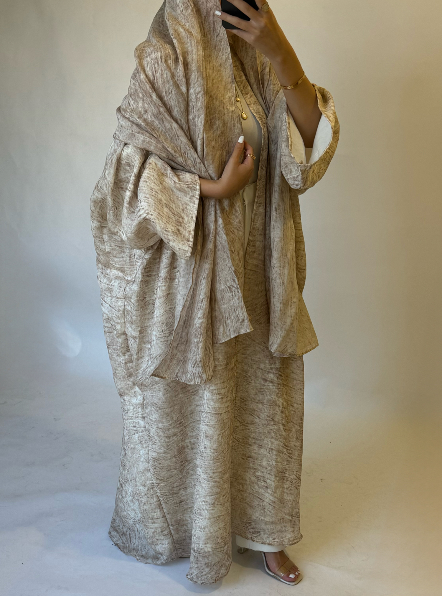 Pattern Abaya Spotted Light Brown Pattern Oversized Bisht Abaya with ...