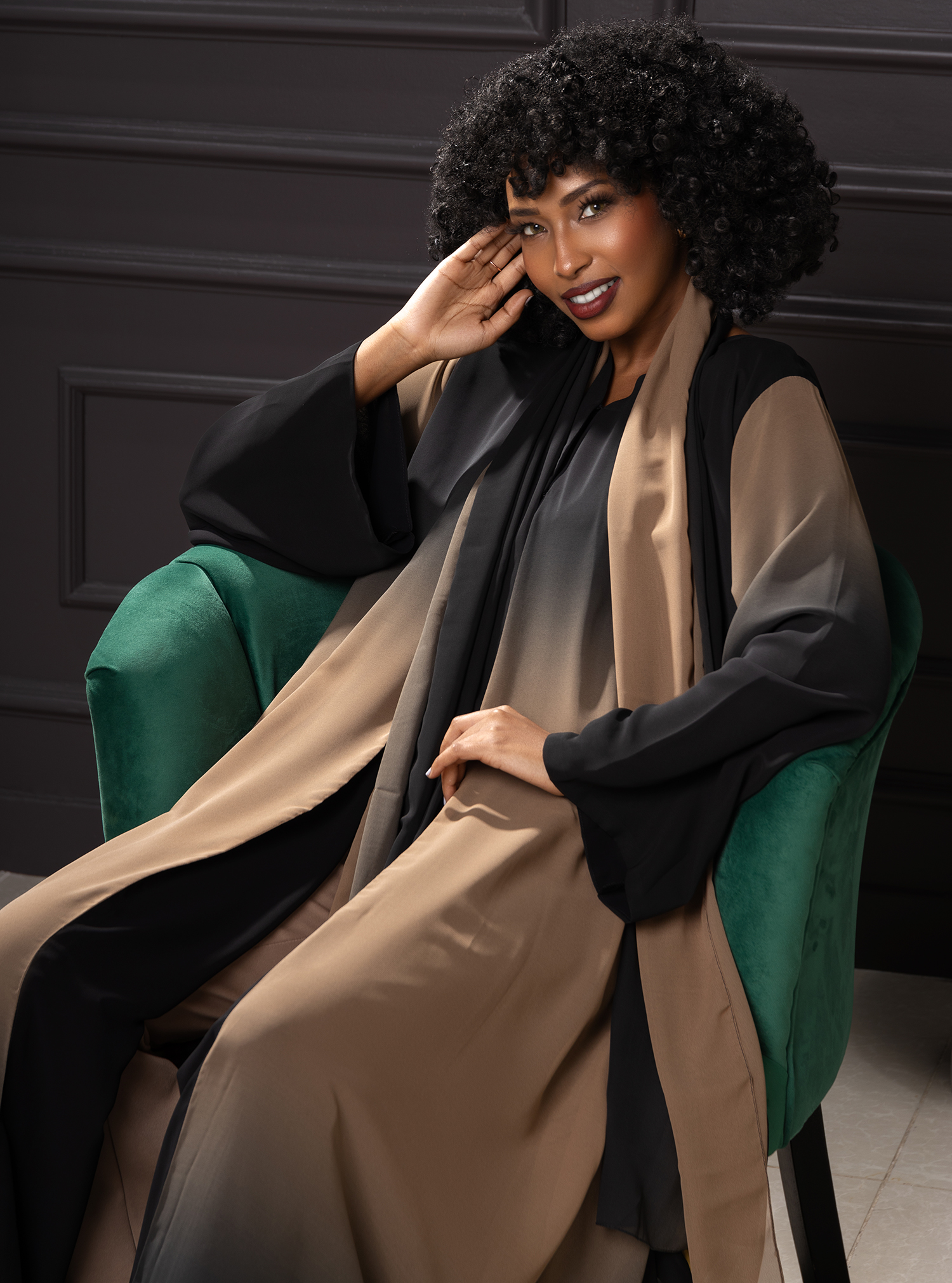 Ombré brown Casual Ombre Abaya with Two-Tone Colors in Brown and Black ...