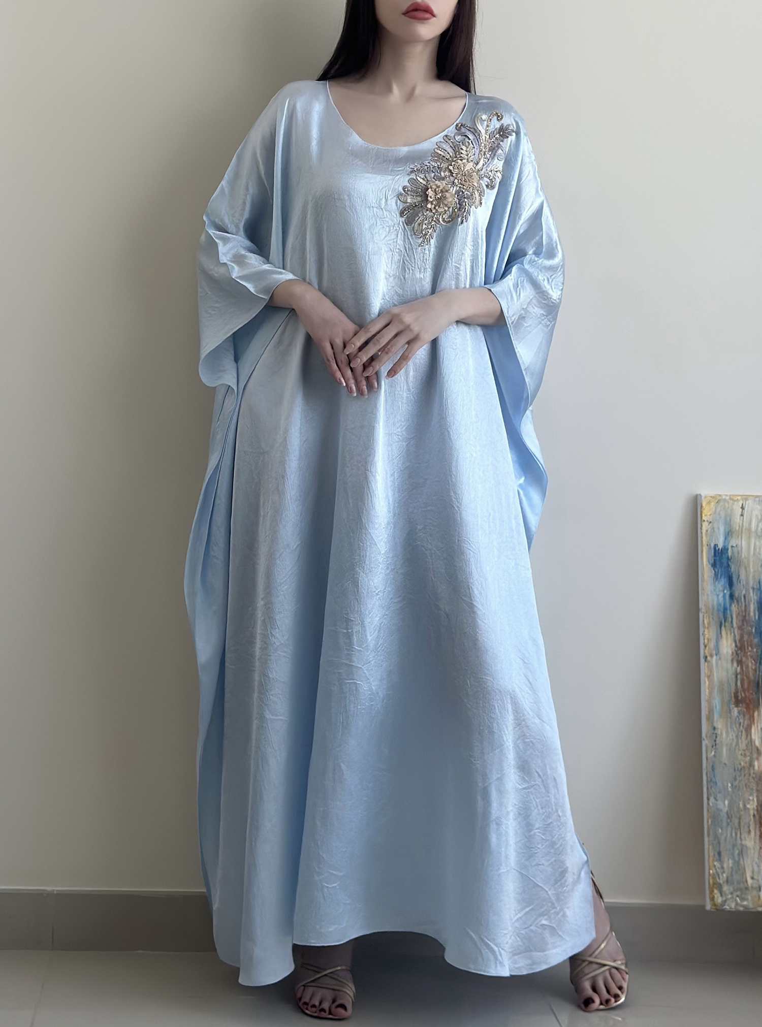 Blue silk Blue silk flowy kaftan with boat neck and side slits ...