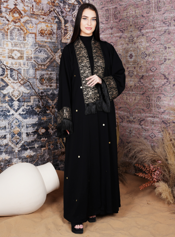 Moza abaya set Exquisite arabic calligraphy abaya adorned with coins ...
