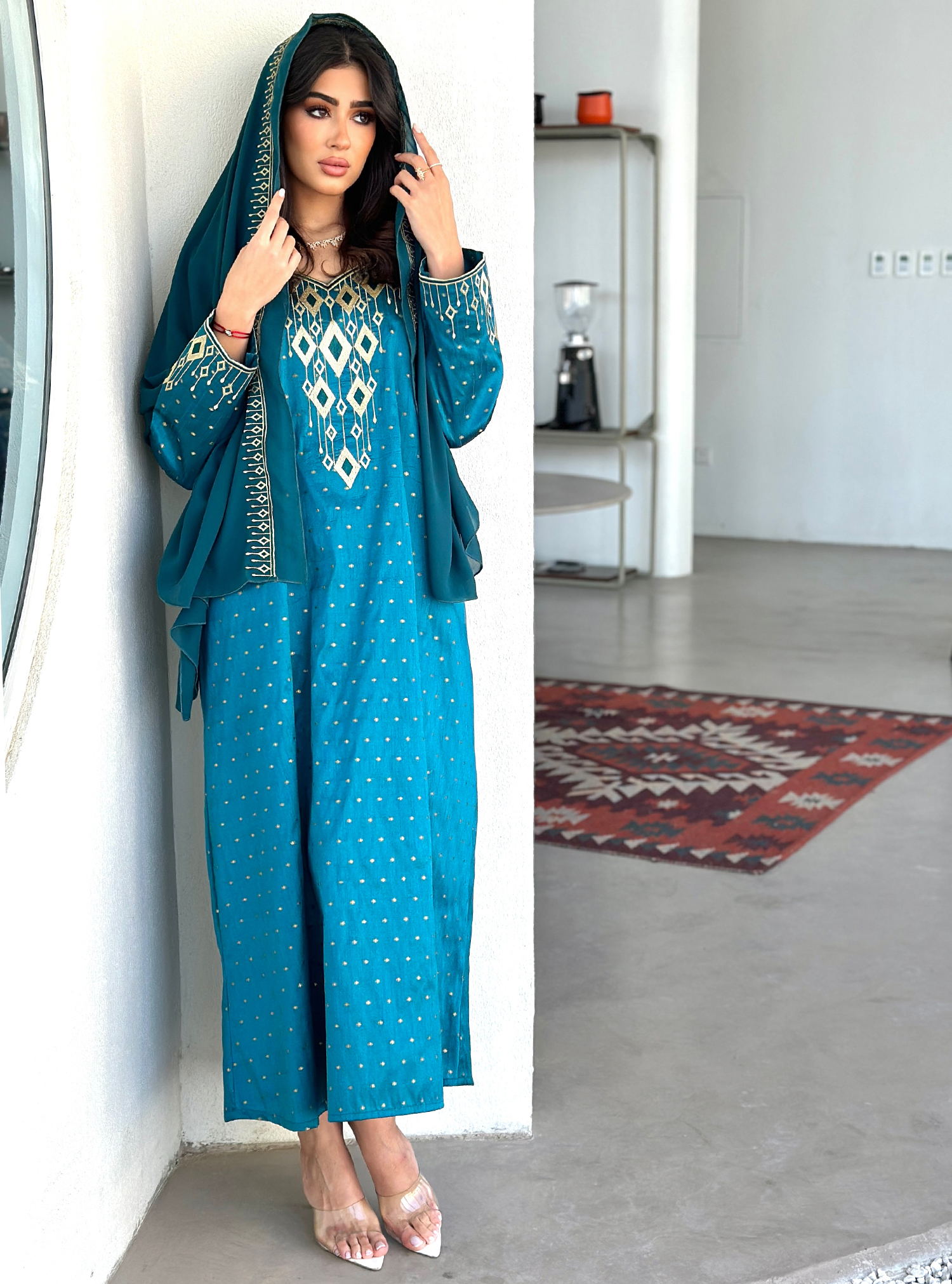 F06 Mukhawar Teal dotted embroidered Mukhawar with headscarf. Mukhawar ...