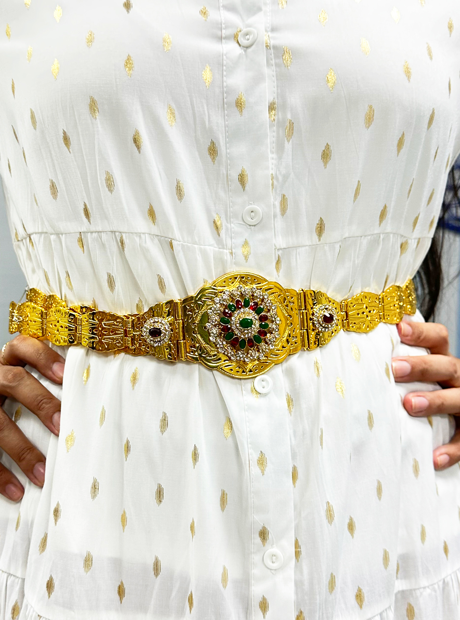 Golden Belt Traditional style belt looks amazing on fustan and dresses ...